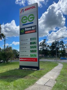 Pylons - Metro Signs